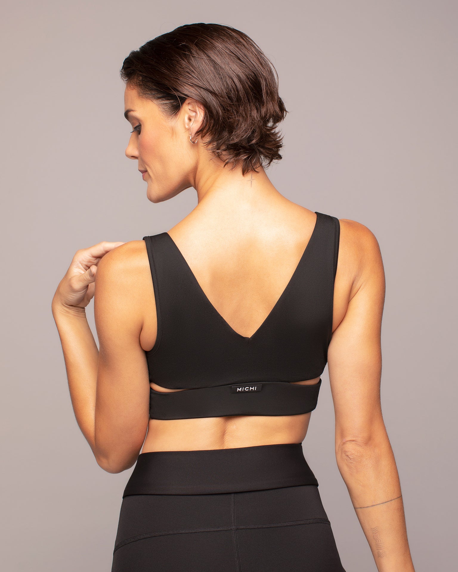 Shop the MICHI Hustle Longline Bra | Women's Designer Activewear